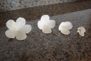 Burlap Rose Tutorial - TheMamasGirls