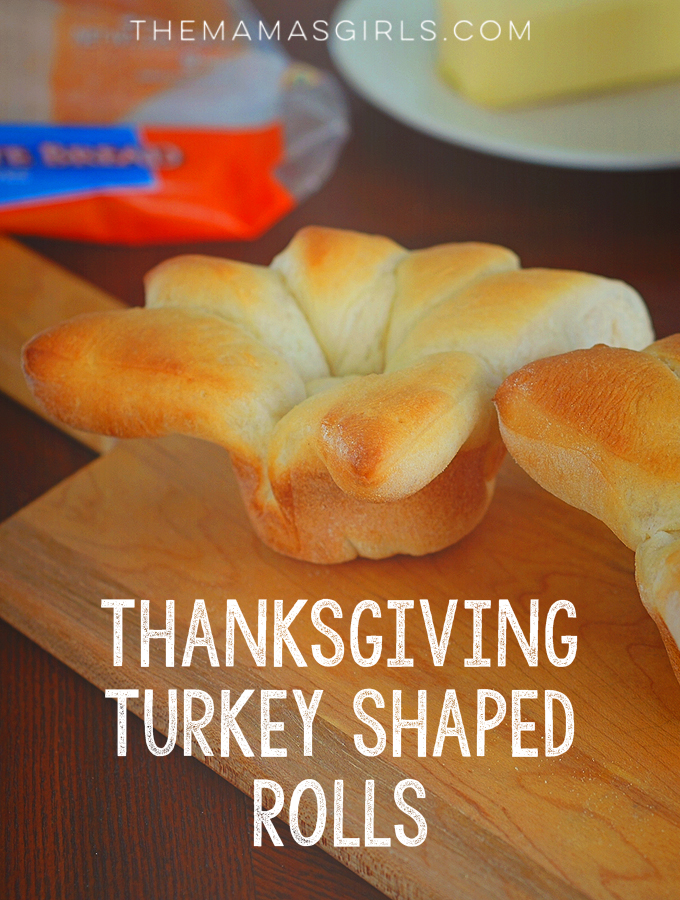 Turkey Shaped Dinner Rolls